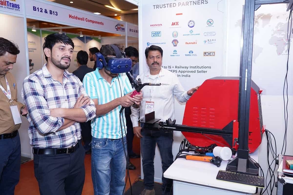 Welding Simulator – Advanced VR for Training Excellence